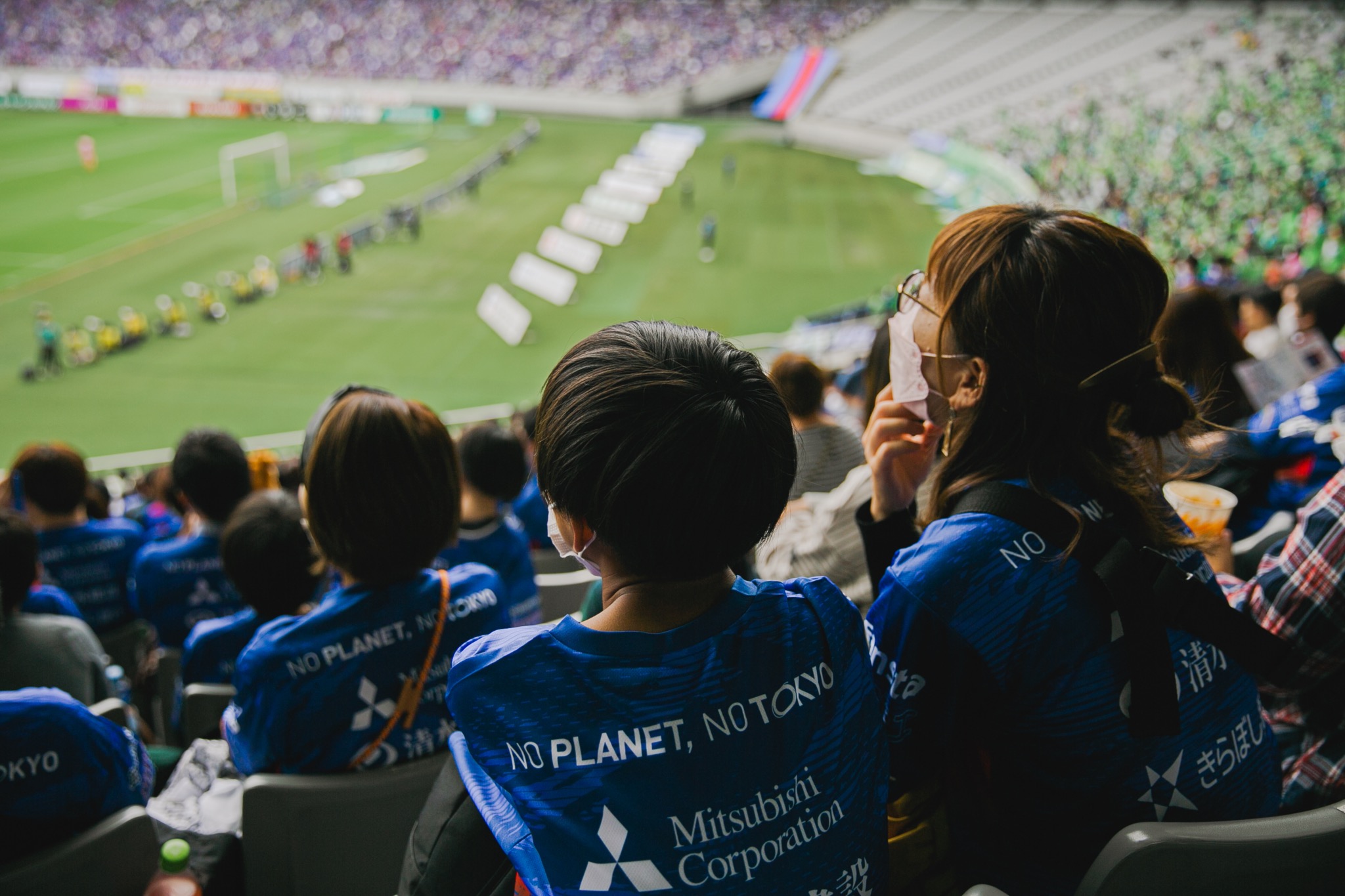 「はじめてのjリーグ観戦!」今年もfc東京と協働し、試合観戦機会にめぐまれない子どもたちとご家族をjリーグ観戦に招待。|認定npo法人love