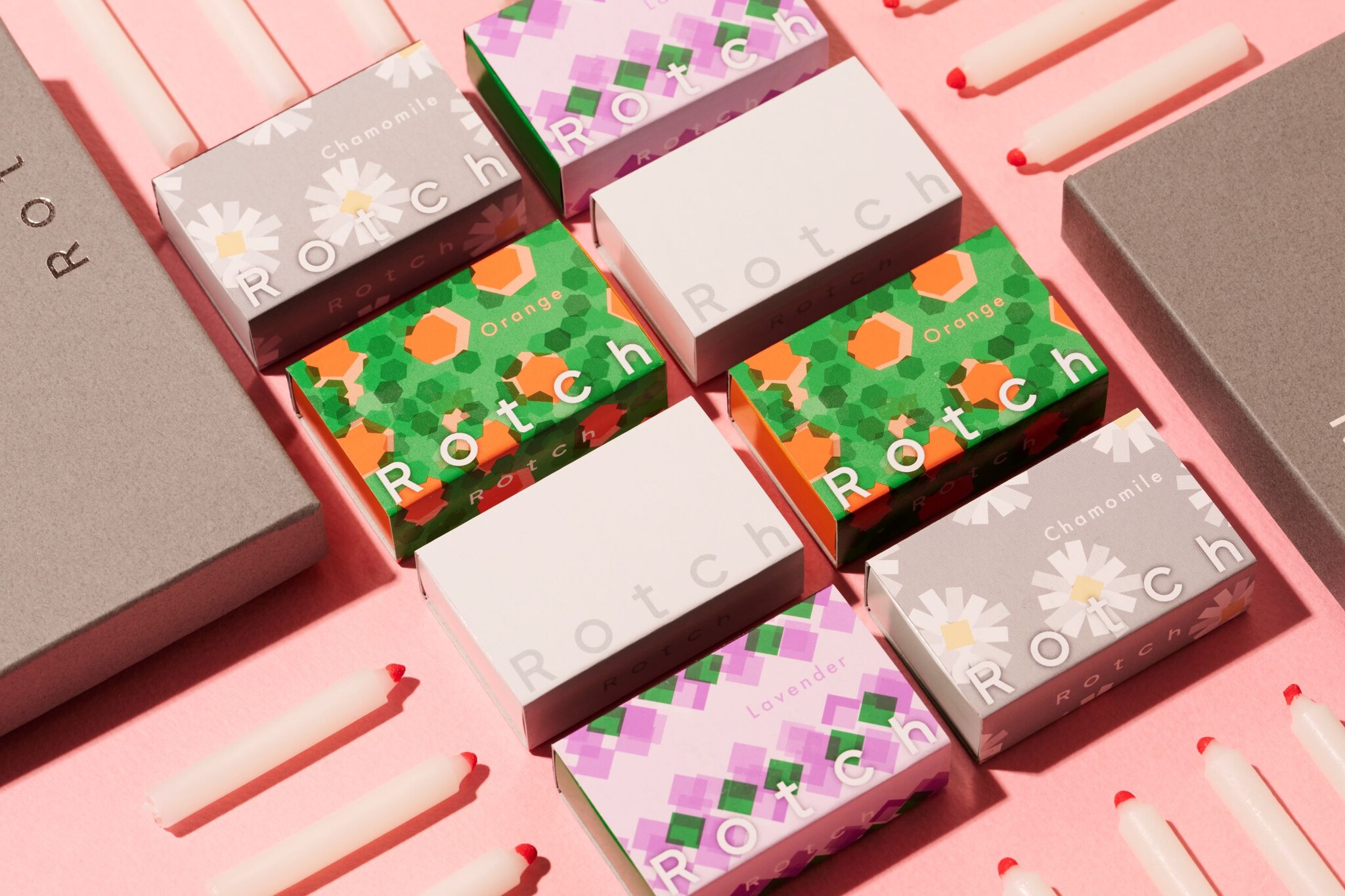 【2022グッドデザイン賞受賞】ありそうでなかった「マッチ」と「ろうそく」を掛け合わせたアロマキャンドル Rotch｜株式会社リクラのプレスリリース