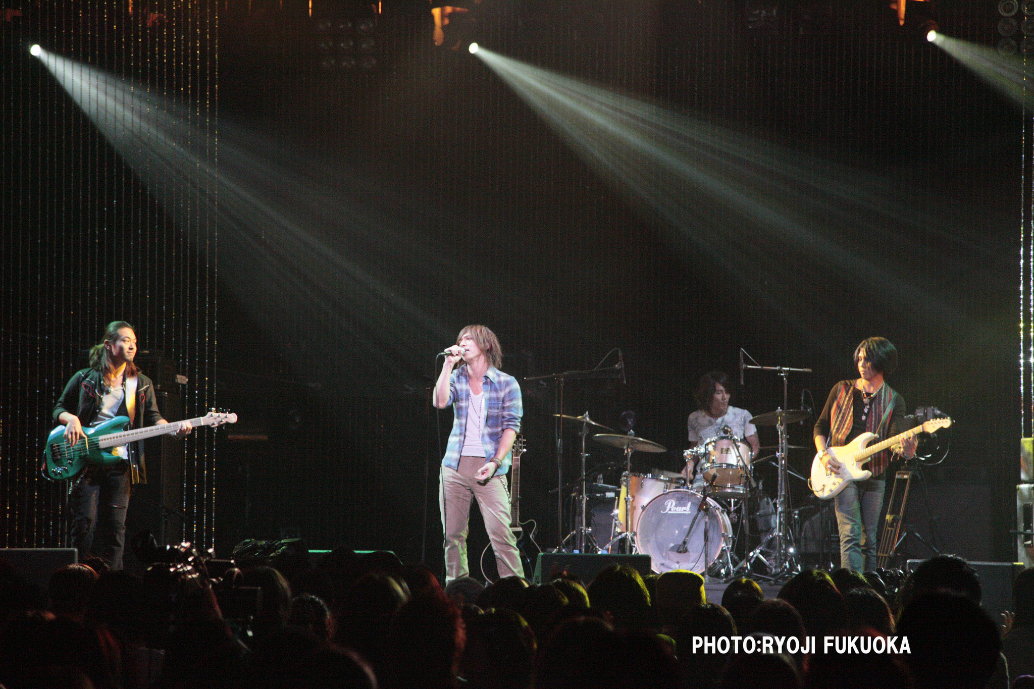 The ROOTLESSがWOWOWに登場！この模様は12月17日（金）夜9:30～無料で放送！！｜株式会社WOWOWのプレスリリース