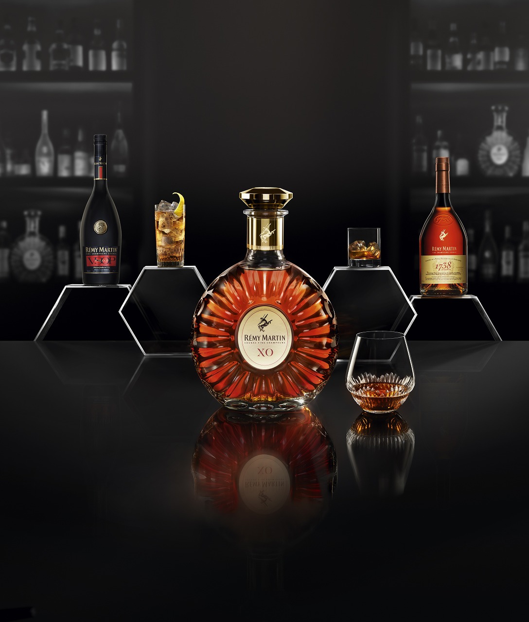 ホリデーシーズンにレミーマルタンのスペシャルカクテルを楽しめる『RÉMY MARTIN POP UP BAR』が渋谷に出現！｜レミー ...