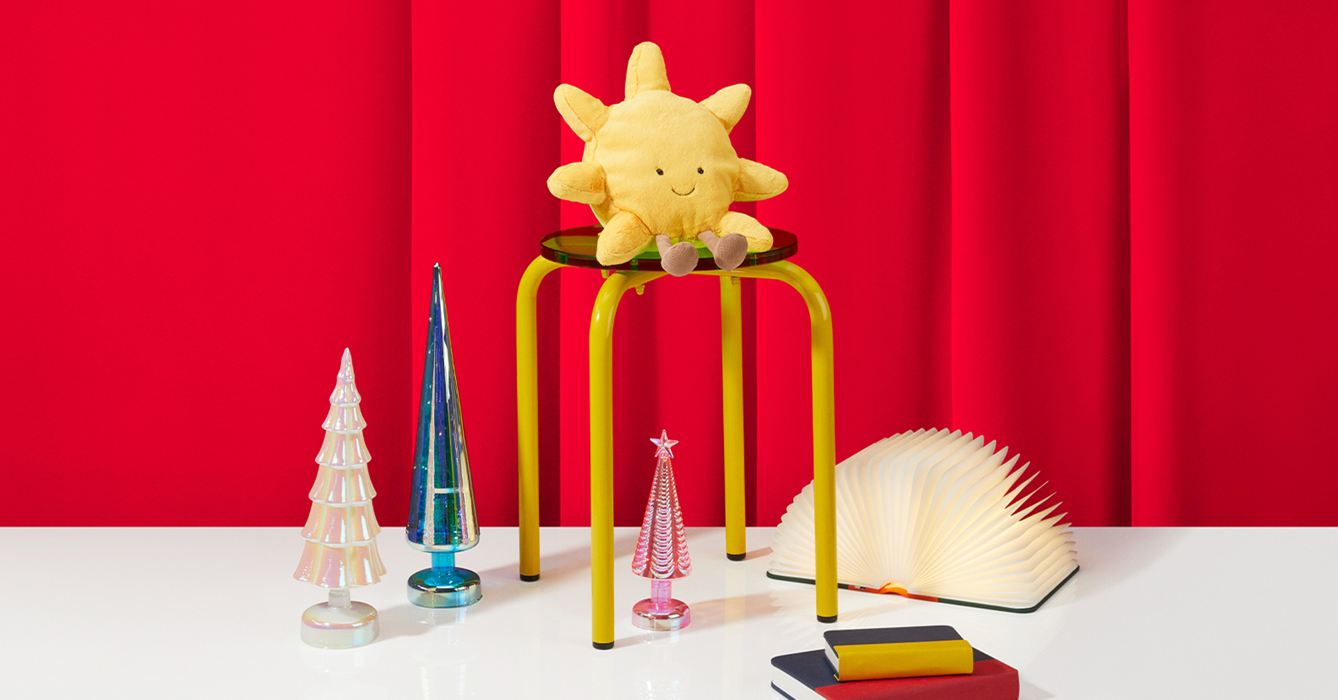 【MoMA Design Store】 クリスマスギフト特集「Gifts for Kids & Family」｜株式会社ロフトのプレスリリース