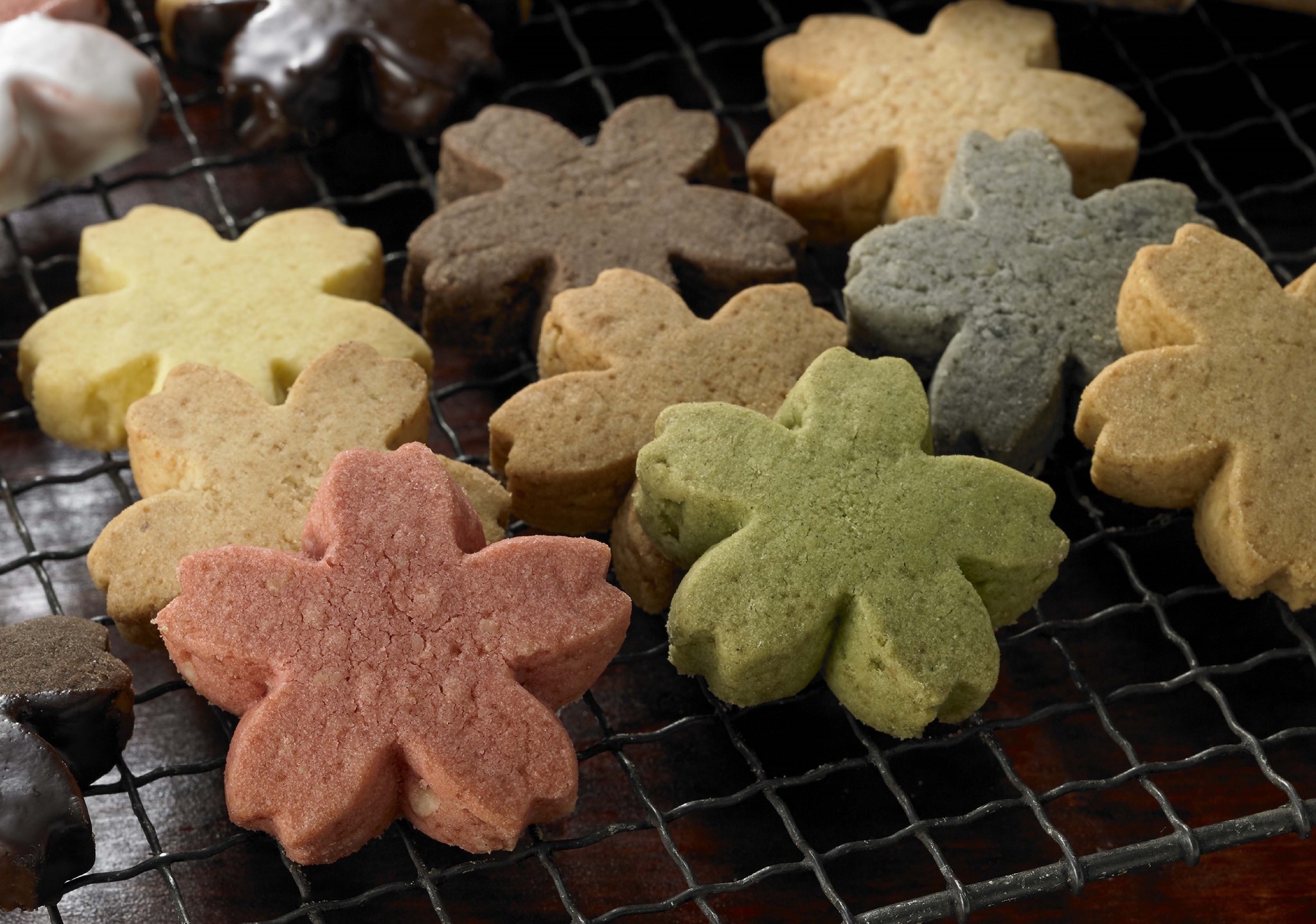 日本発プレミアムクッキーブランド『Tokyo Cookie Factory』に、一箱で全フレーバーが楽しめる特別限定商品 “とっておきの宝物入 ...