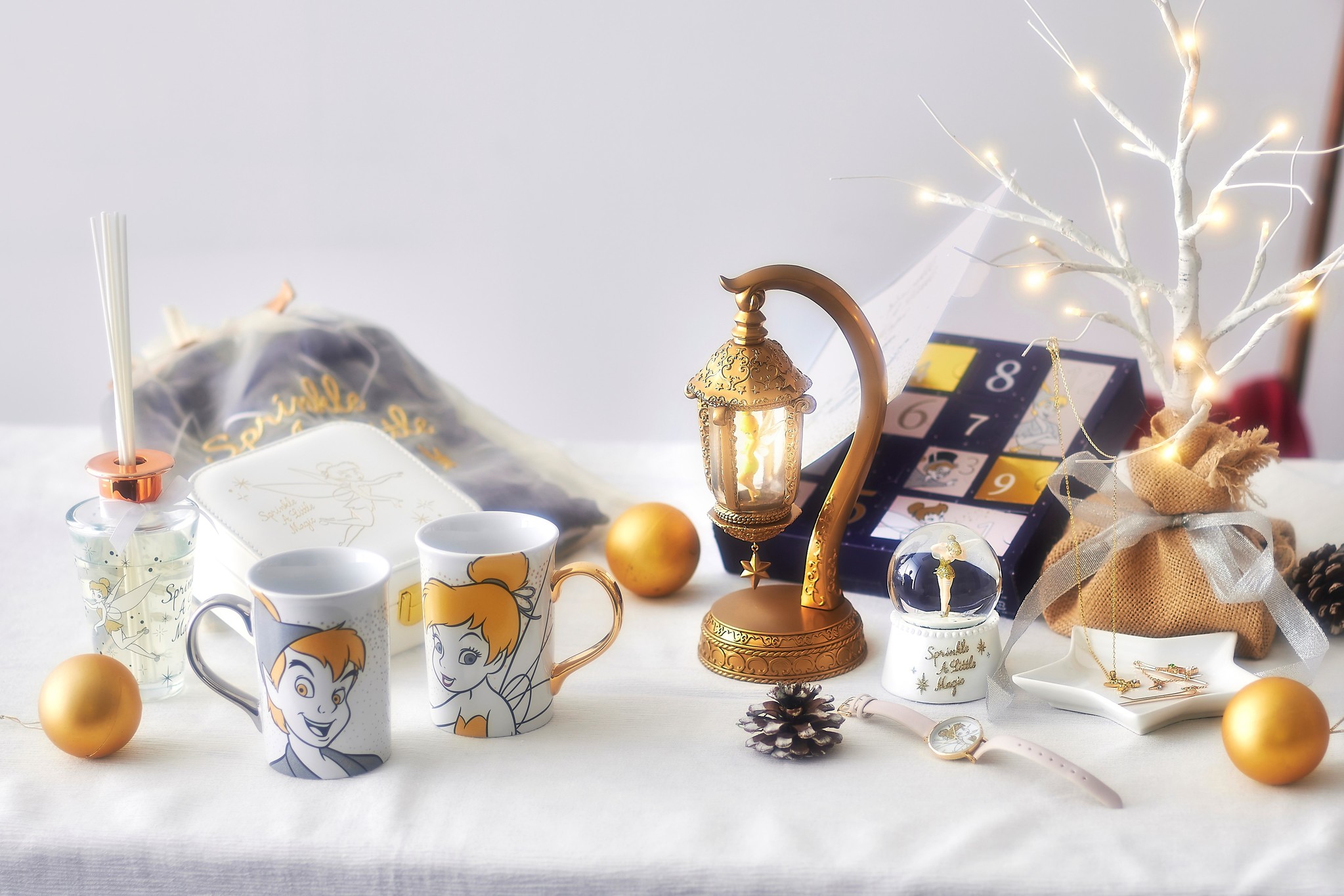 キラキラ輝くホリデーシーズンを楽しもう！『ピーター・パン』をモチーフにした「Sprinkle A Little Magic」シリーズが11月 ...