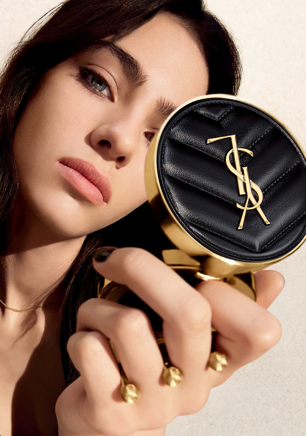 【YSL】YSLアイコニック クッションファンデーション、さらなる進化へ。新「アンクル ド ポー ルクッションN」登場。｜日本ロレアル株式会社 ...