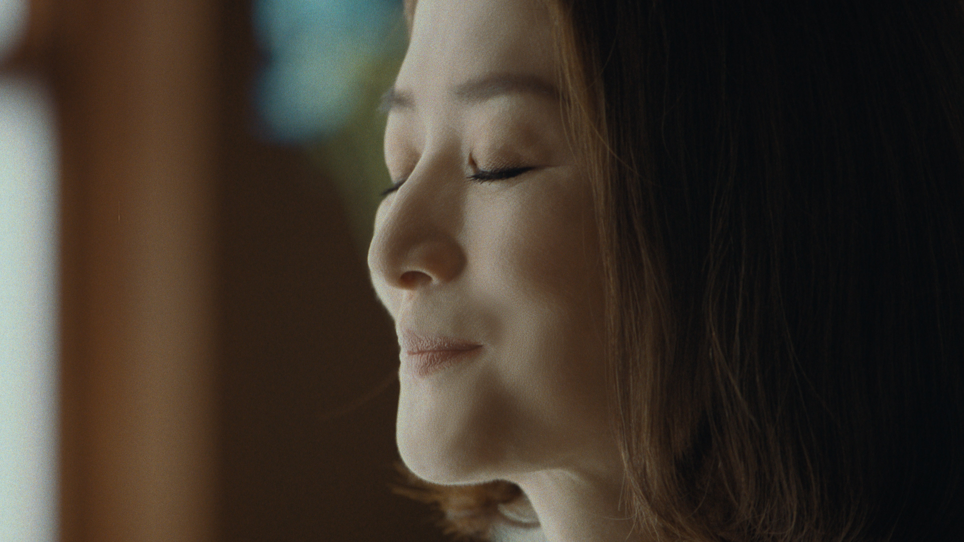 SMBCグループのVポイントTVCM第ニ弾！ 吉高由里子さん、飯塚悟志さん の新しい表情篇に加え、鈴木京香さんが新たに登場！｜三井住友カード株式会社のプレスリリース