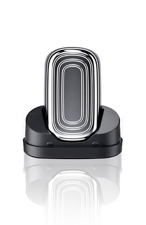 『ブラウン シリーズ9Pro 美顔器ヘッド』で鈴木亮平さんのお肌も“つるすべぇ～”！？美容家IKKOさんレクチャーのもと、鈴木亮平さんが美顔器ヘッドを実体験！｜P＆Gジャパン合同会社のプレスリリース