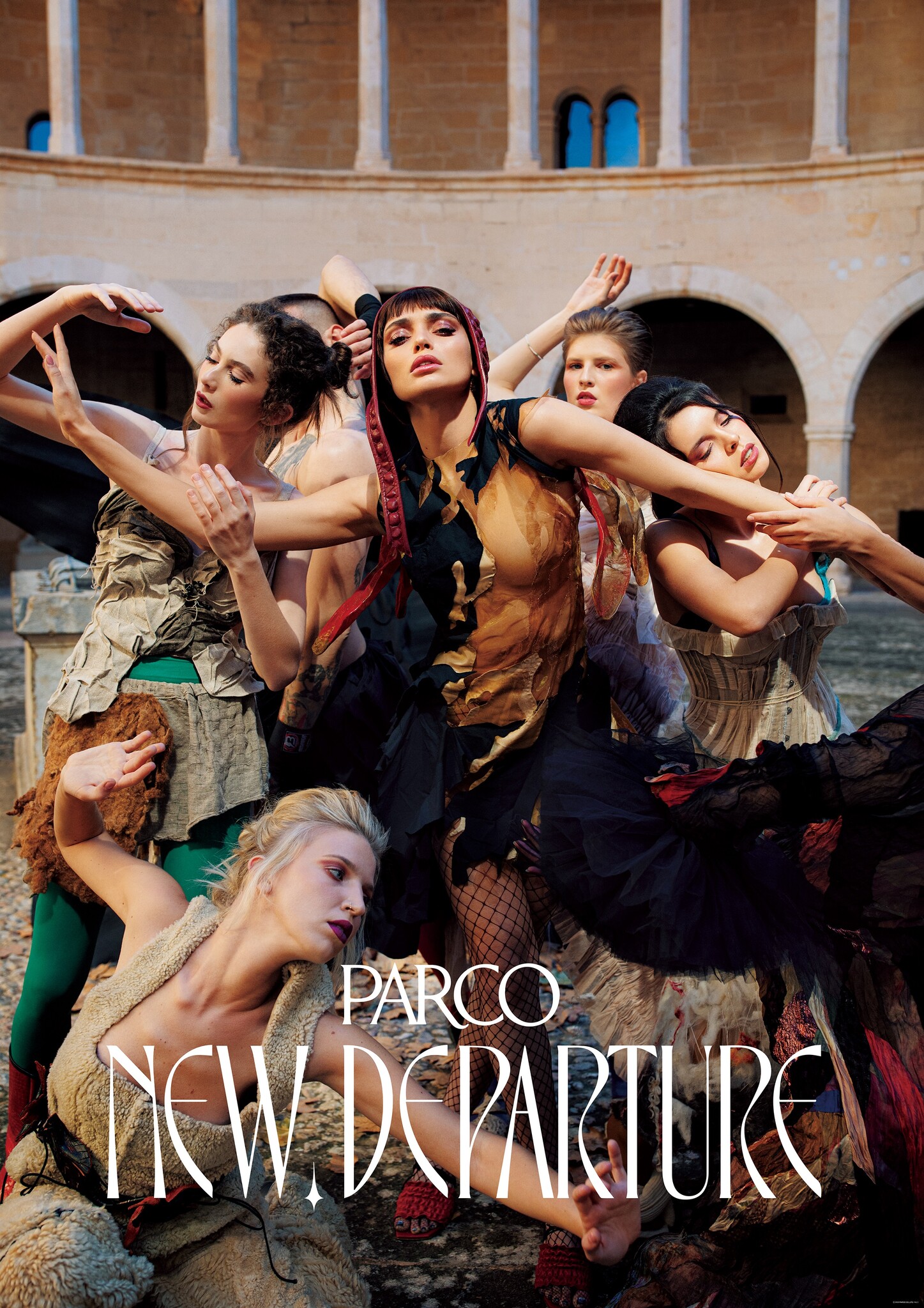 ウクライナ出身 気鋭映像監督 Tanu Muino（タヌ・ムイノ）がクリエイティブディレクターを務めた2023年AWシーズン広告が公開！SS ...