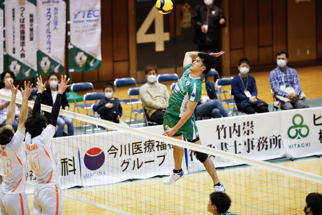 【バレー/Vリーグ】V1男子・ジェイテクト柳田選手の大活躍でパナソニックにリベンジ！V1女子・トヨタ車体がPFUに第2セット25-12からの大逆転勝利｜Vリーグ機構のプレスリリース