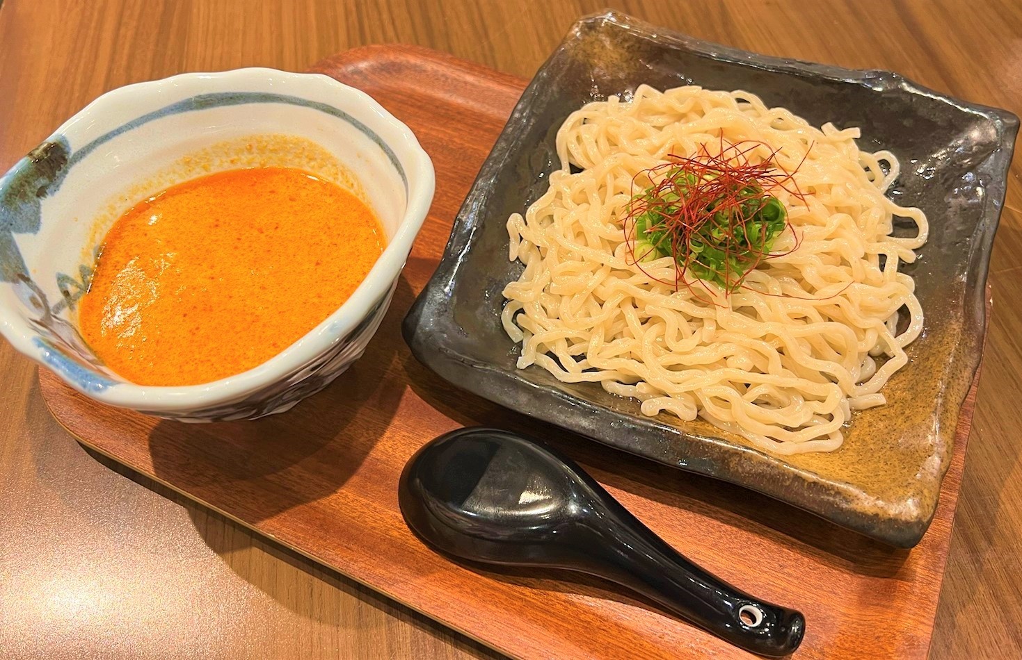 ダンダダン史上最も辛い「辛シビ担々つけ麺」7/1～8/31の間、全店発売へ｜NATTY SWANKY holdings Co.,Ltd.のプレスリリース