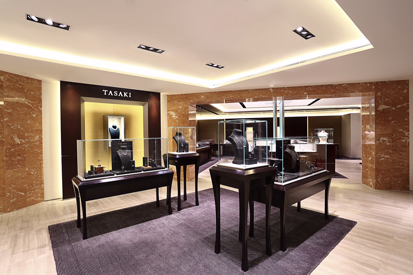TASAKI、中国最大の旗艦店を上海にグランドオープン｜株式会社TASAKIのプレスリリース