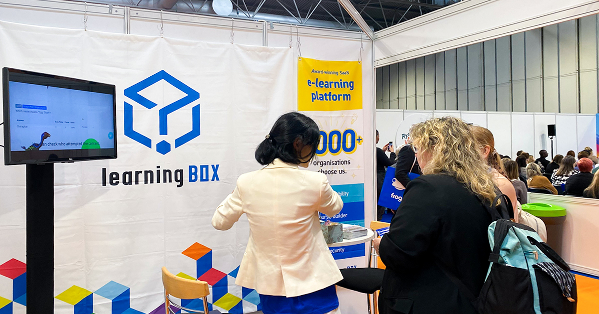 【展示会出展レポート】learningBOXが英国「World of Learning Conference ＆Exhibition」に出展｜learningBOX株式会社のプレスリリース