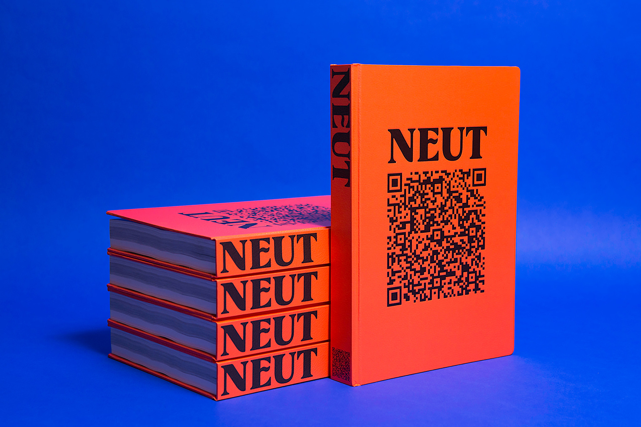 「読み込まないと読めない本」。ウェブメディア NEUT Magazine初の「紙版」の出版を記念して、10月26日（土）から1周年記念展を開催 ...