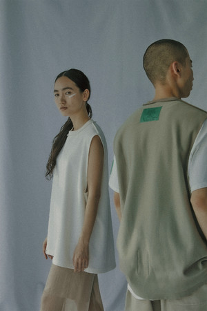 「AMERI」がメンズブランド「N.HOOLYWOOD」の別注アイテムを発売！｜B STONE株式会社のプレスリリース