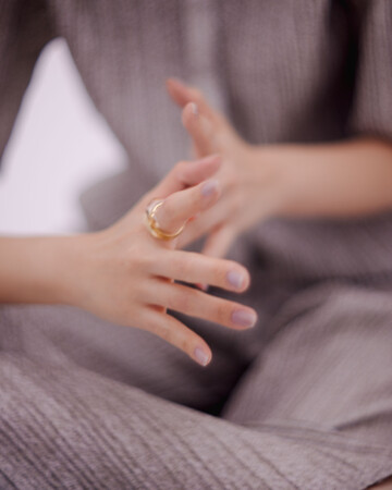 MIREI KIRITANI × AMERI 23SSコラボレーション !｜B STONE株式会社のプレスリリース