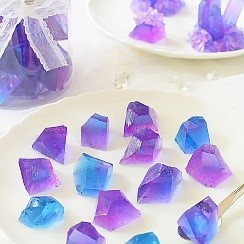 宝石のように輝くスイーツにときめきが止まらない！「夏の宝石、キラキラスイーツ」SNSキャンペーンを開催｜株式会社cottaのプレスリリース