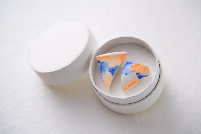 金沢伝統工芸の新たなデザイン拠点を目指す体験型アートカフェ“金沢茶寮”が破棄される陶器の破片や茶葉を、作家の手で蘇らせるアップサイクル ...