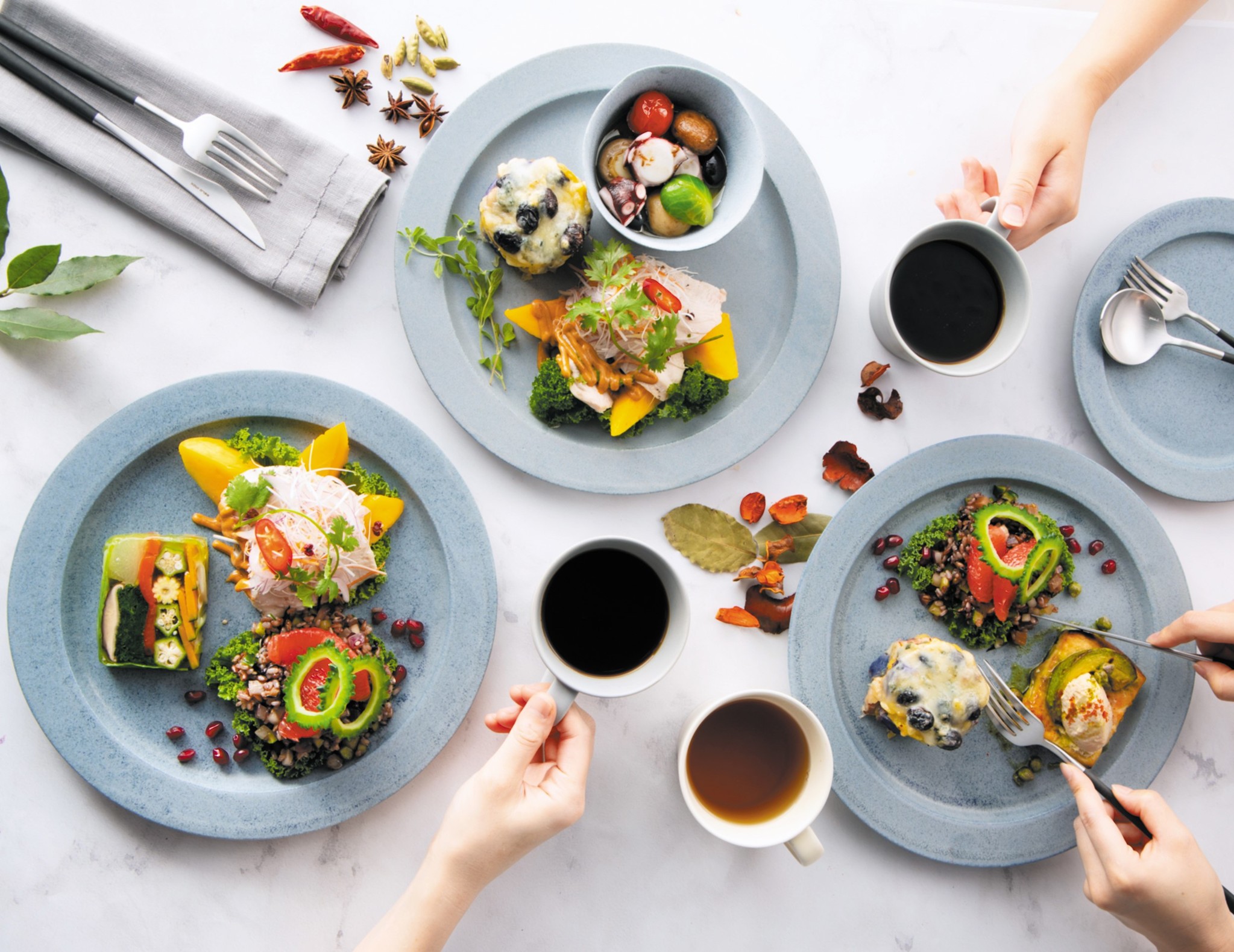 本日9月11日（金）より、表参道にグランドオープン Deli & Cafe Blue Globe Tokyo｜株式会社LEOCのプレスリリース