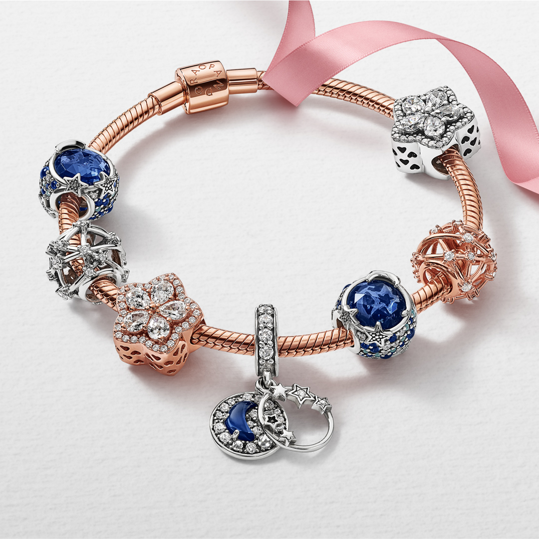 輝くホリデーシーズンを祝う、Pandora Timelessコレクション｜PANDORA Jewelry Japan株式会社のプレスリリース