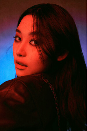 中国で「天才少女」と言われる次世代アーティストChloe Chen(クロエ・チェン)の日本初展示『NOWHERE』が原宿のSOMSOC ...