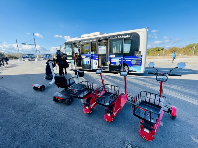 次世代電動モビリティFuture「GOGO！シェア」、2025年大阪・関西万博「次世代都市交通実証実験」にて体験試乗を開始｜フューチャーモビリティのプレスリリース