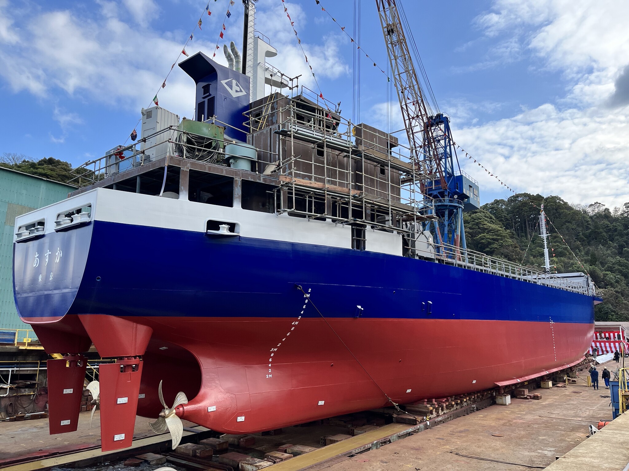 未来への舵取り - 世界初のバイオマス輸送EV船「あすか」が就航｜Marindows株式会社のプレスリリース