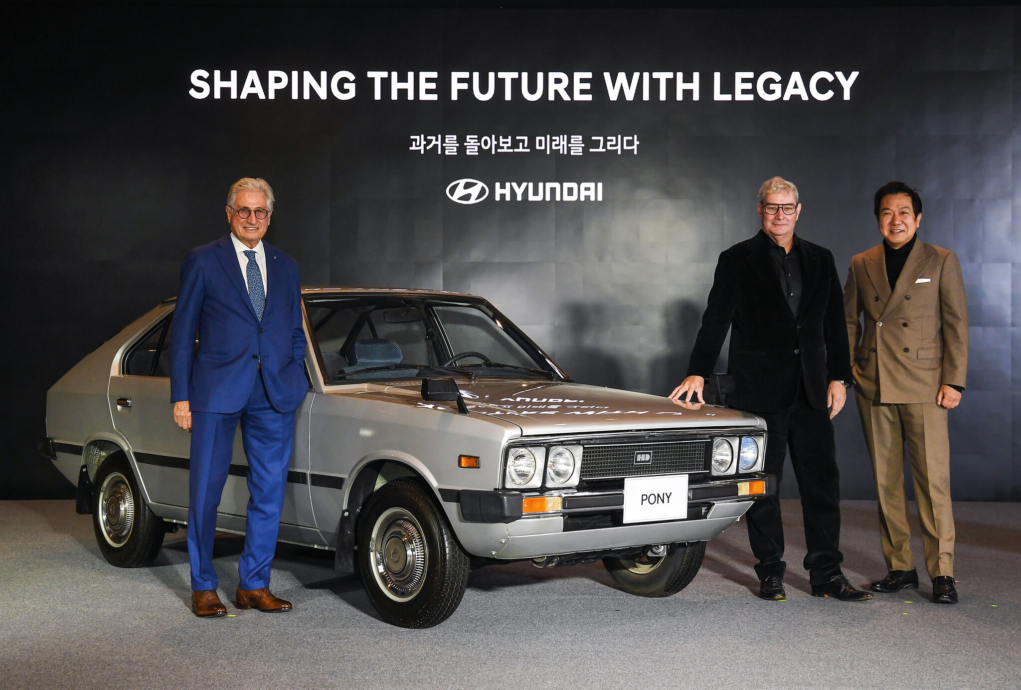 Hyundaiと伝説のデザイナー ジョルジェット・ジウジアーロとのコラボレーションにより 1974年の初代ポニークーペコンセプトを再現 ...