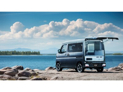 目指したのは、とにかく広い空間！12Vクーラー完全格納の軽キャンパー『Livin’GLIDE』、クレストビークルから登場 企業リリース | 日刊工業新聞 電子版