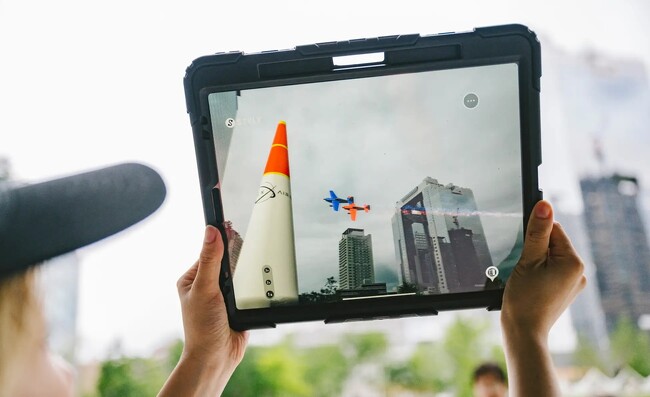 次世代モータースポーツAIR RACE X 参加決定Apple Vision ProでXR観戦の最前線を体験：紀伊民報AGARA｜和歌山県のニュースサイト